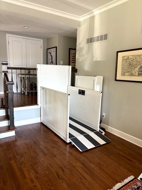 Assisted Lifting Residential Vertical Wheelchair Lift (Custom w/ All A